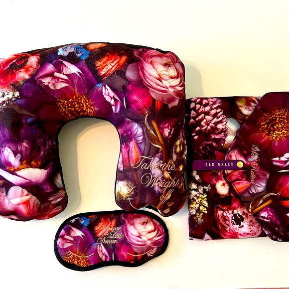 Ted Baker | Accessories | New Ted Baker Floral Travel Set | Poshmark